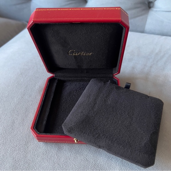 Cartier | Storage & Organization | Cartier Necklacechain Box 47x440x60 ...